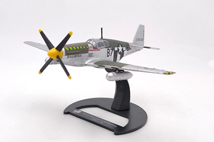 P-51 Mustang 1944 North America Fighter Aircraft World War II Model ...